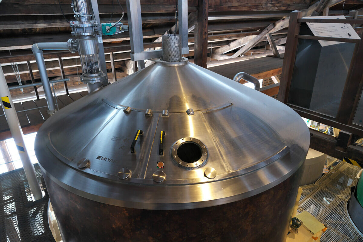 How the oldest distillery in Hokuriku, Saburomaru Distillery, came to ...